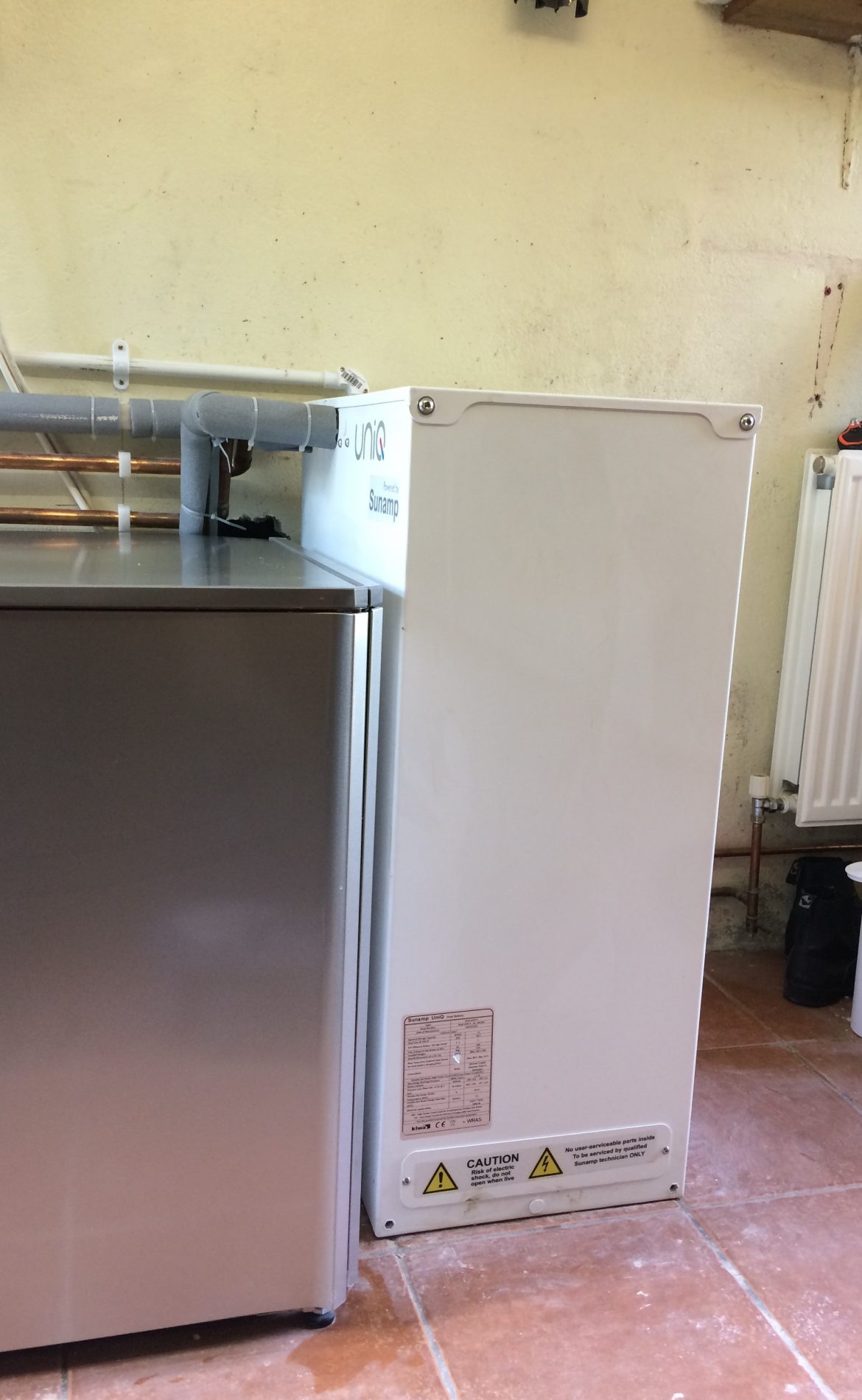 Daikin internal unit and Sunamp 12kWh heat battery installation by ...